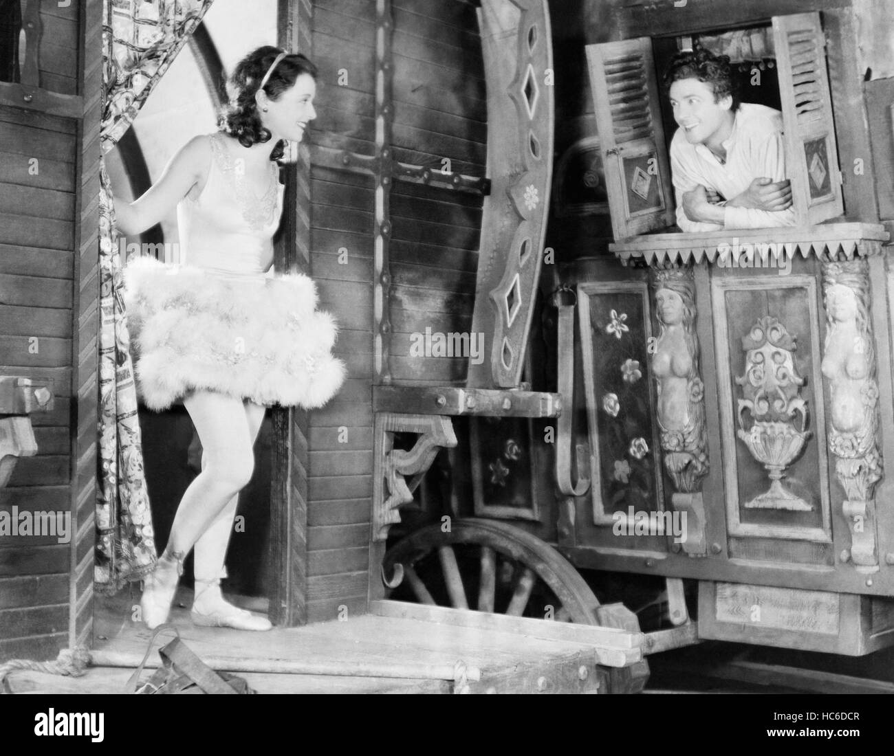 STREET ANGEL, from left: Janet Gaynor, Charles Farrell, 1928, TM ...