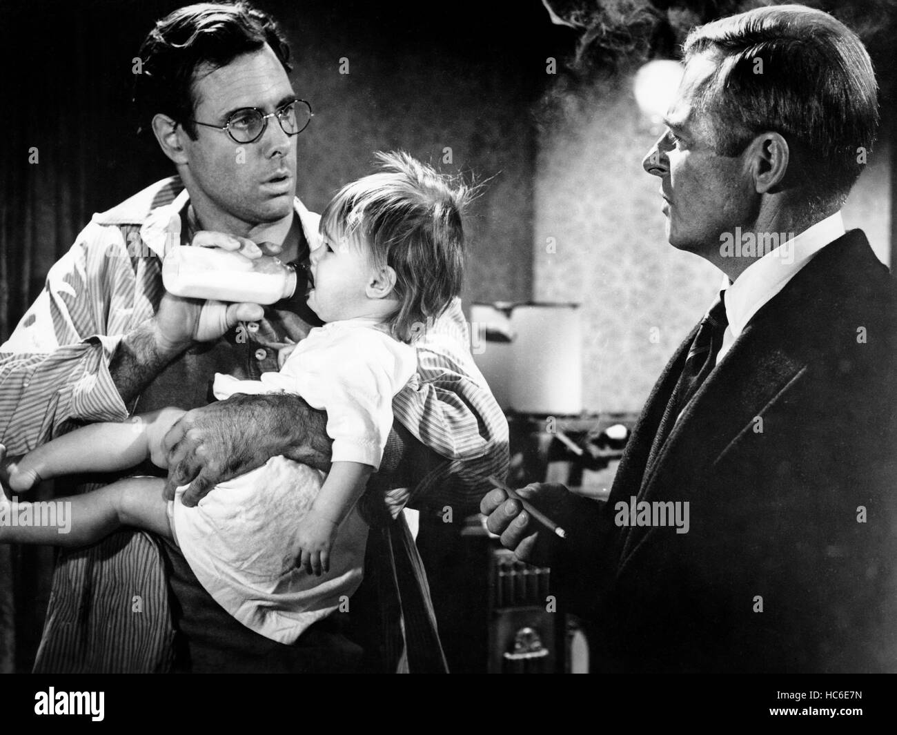 THE ST. VALENTINE'S DAY MASSACRE, from left: Bruce Dern, Kurt Kreuger ...
