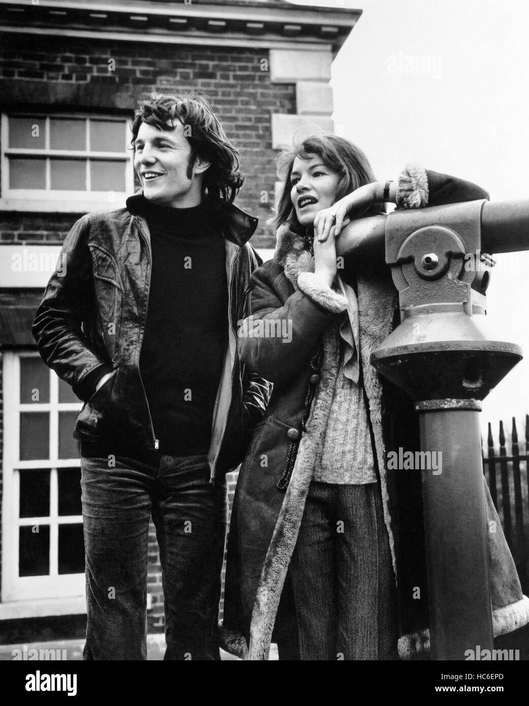 SUNDAY BLOODY SUNDAY, from left, Murray Head, Glenda Jackson, 1971 ...