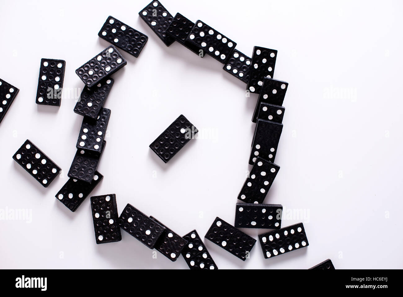 Dominoes standing falling hi-res stock photography and images - Alamy