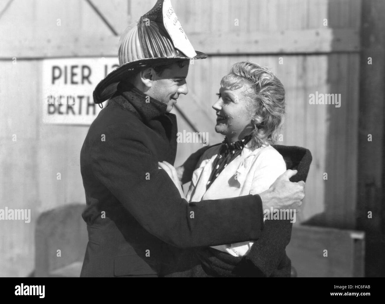 SUICIDE SQUAD, from left: Norman Foster, Joyce Compton, 1935 Stock ...