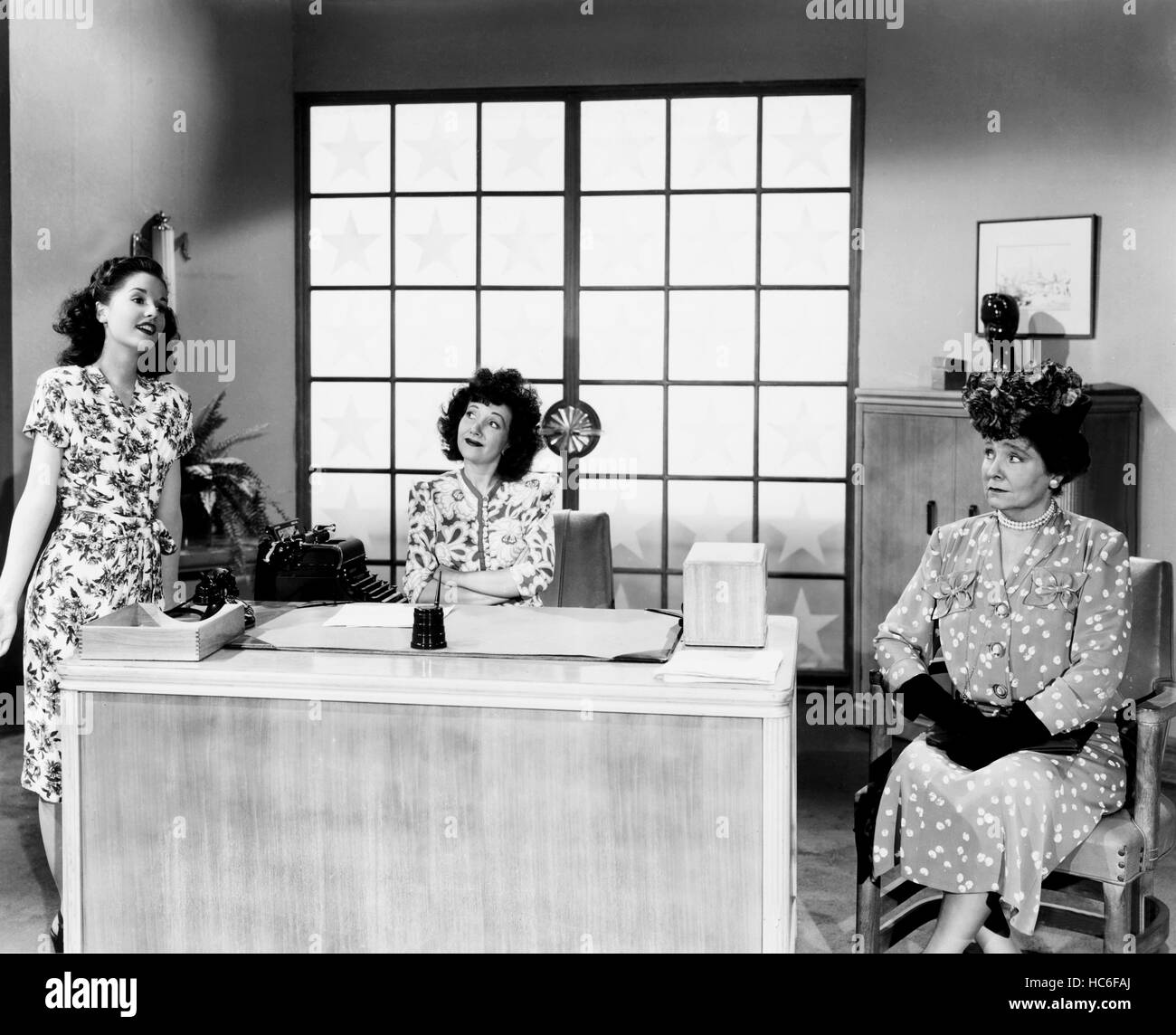 SUSIE STEPS OUT, from left, Nita Hunter, Edna Harris, Margaret Dumont ...