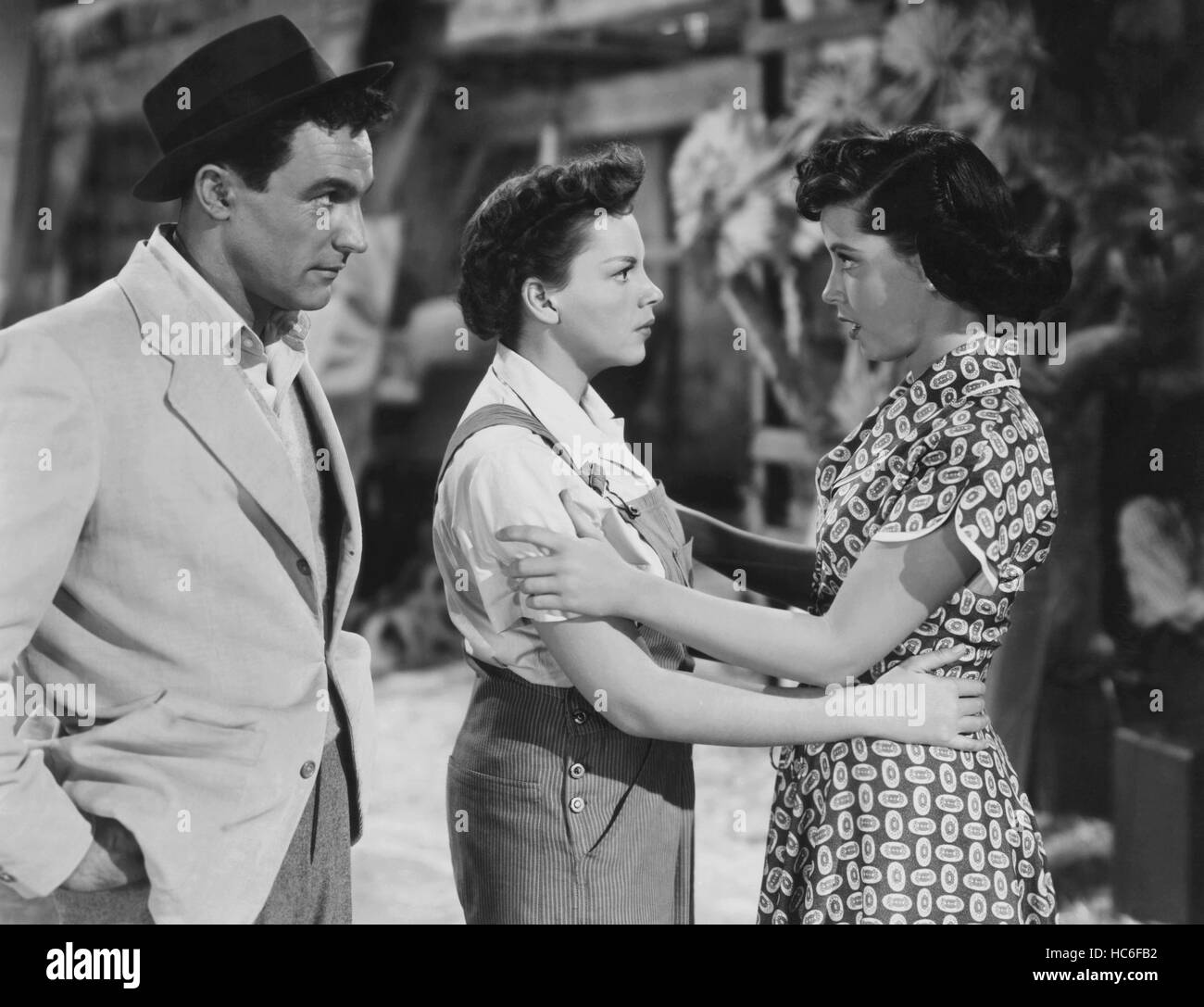 SUMMER STOCK, from left: Gene Kelly, Judy Garland, Gloria DeHaven, 1950 ...