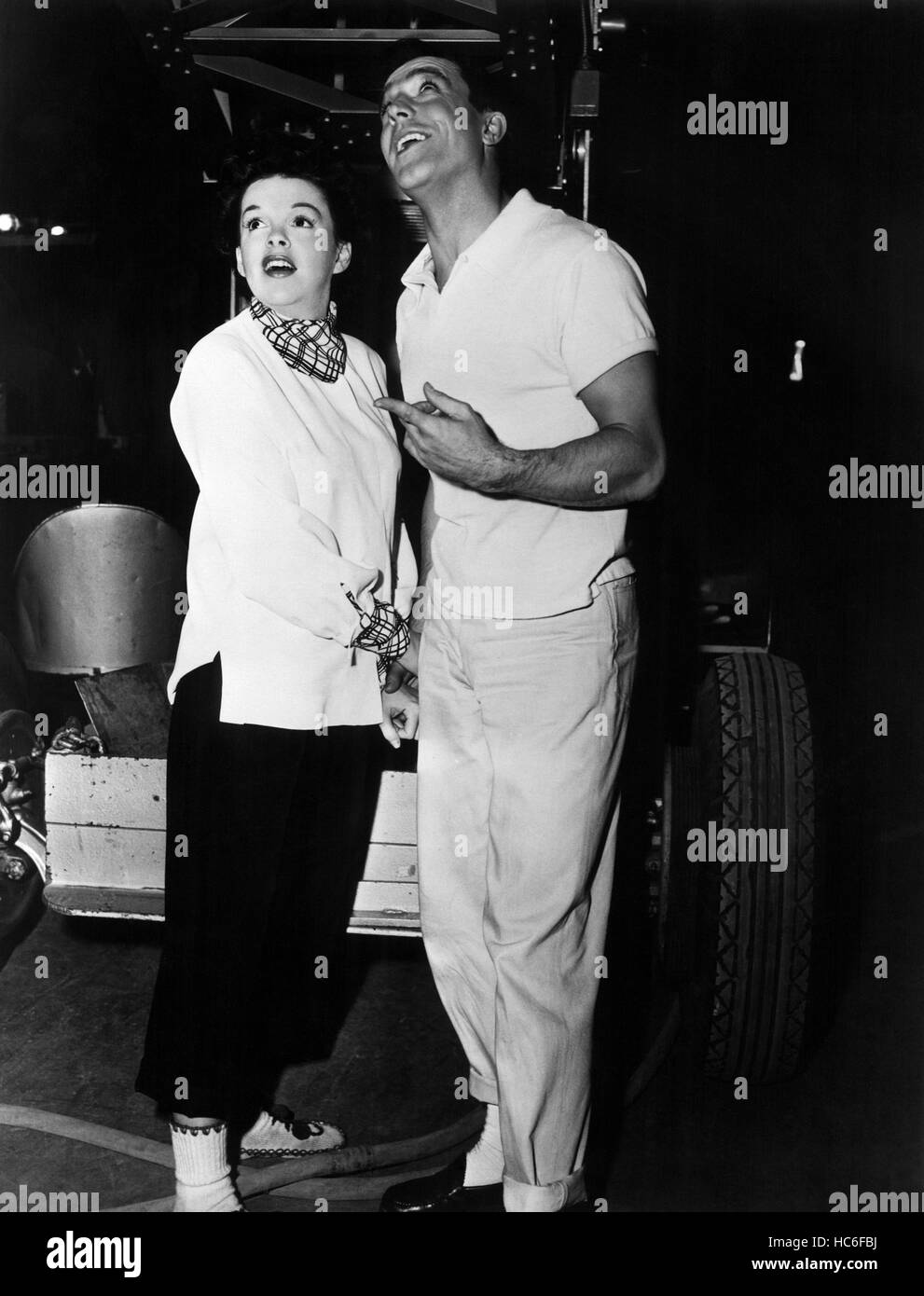 SUMMER STOCK, Judy Garland on set with Gene Kelly, 1950 Stock Photo - Alamy