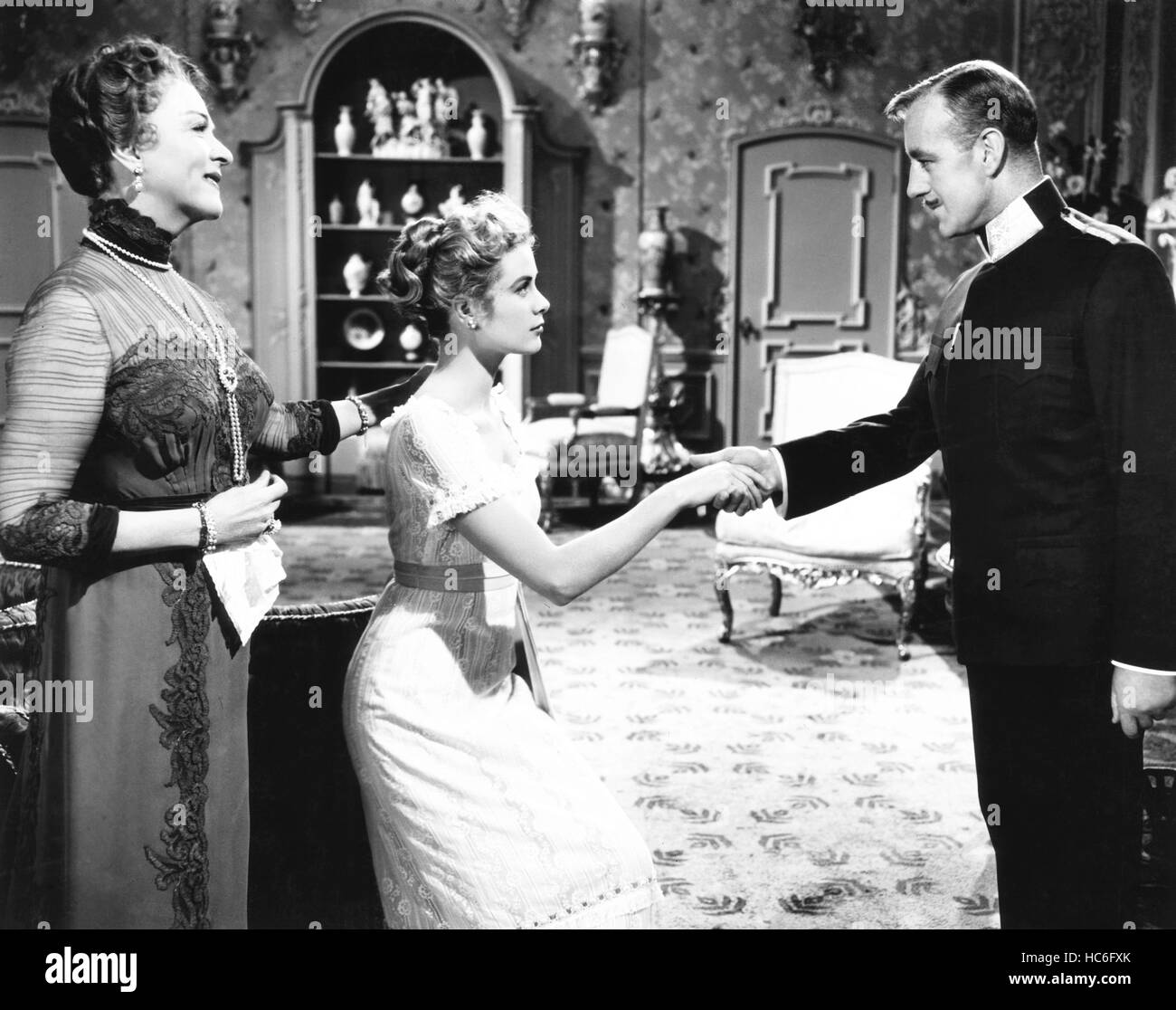 THE SWAN, from left: Jessie Royce Landis, Grace Kelly, Alec Guinness ...