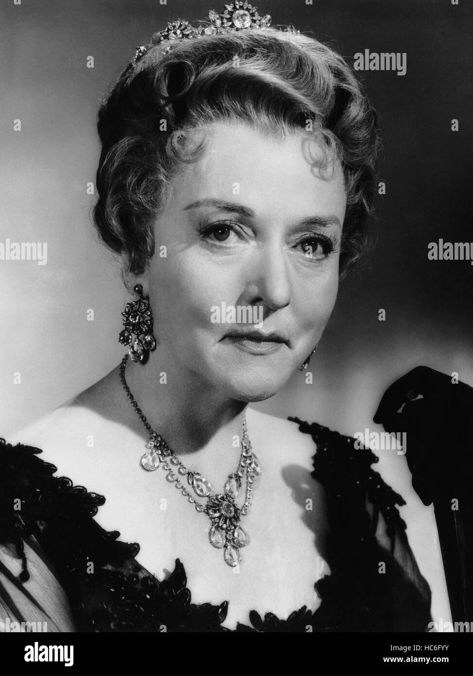 THE SWAN, Jessie Royce Landis, 1956 Stock Photo - Alamy