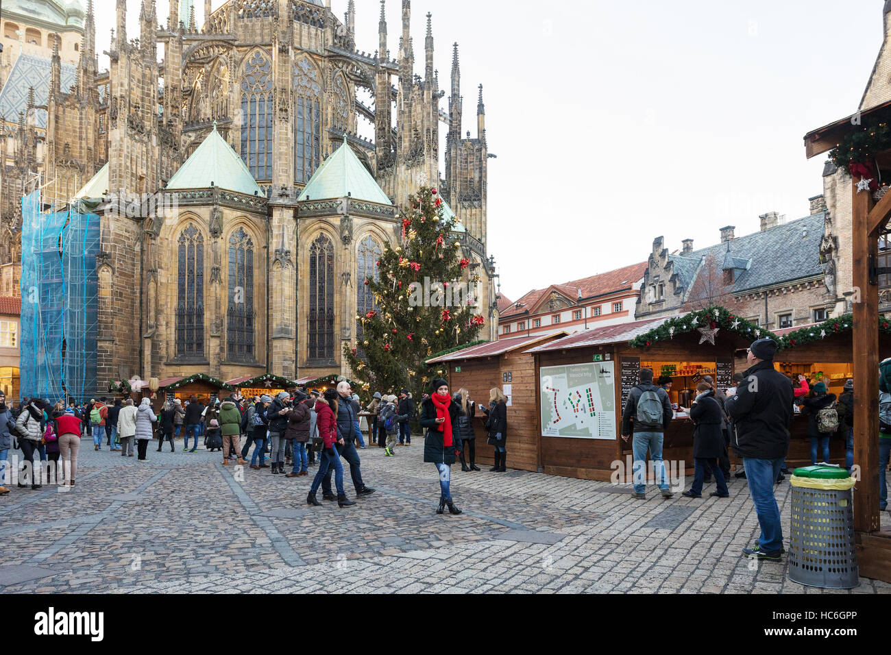 Market square with st vitus hi-res stock photography and images - Alamy