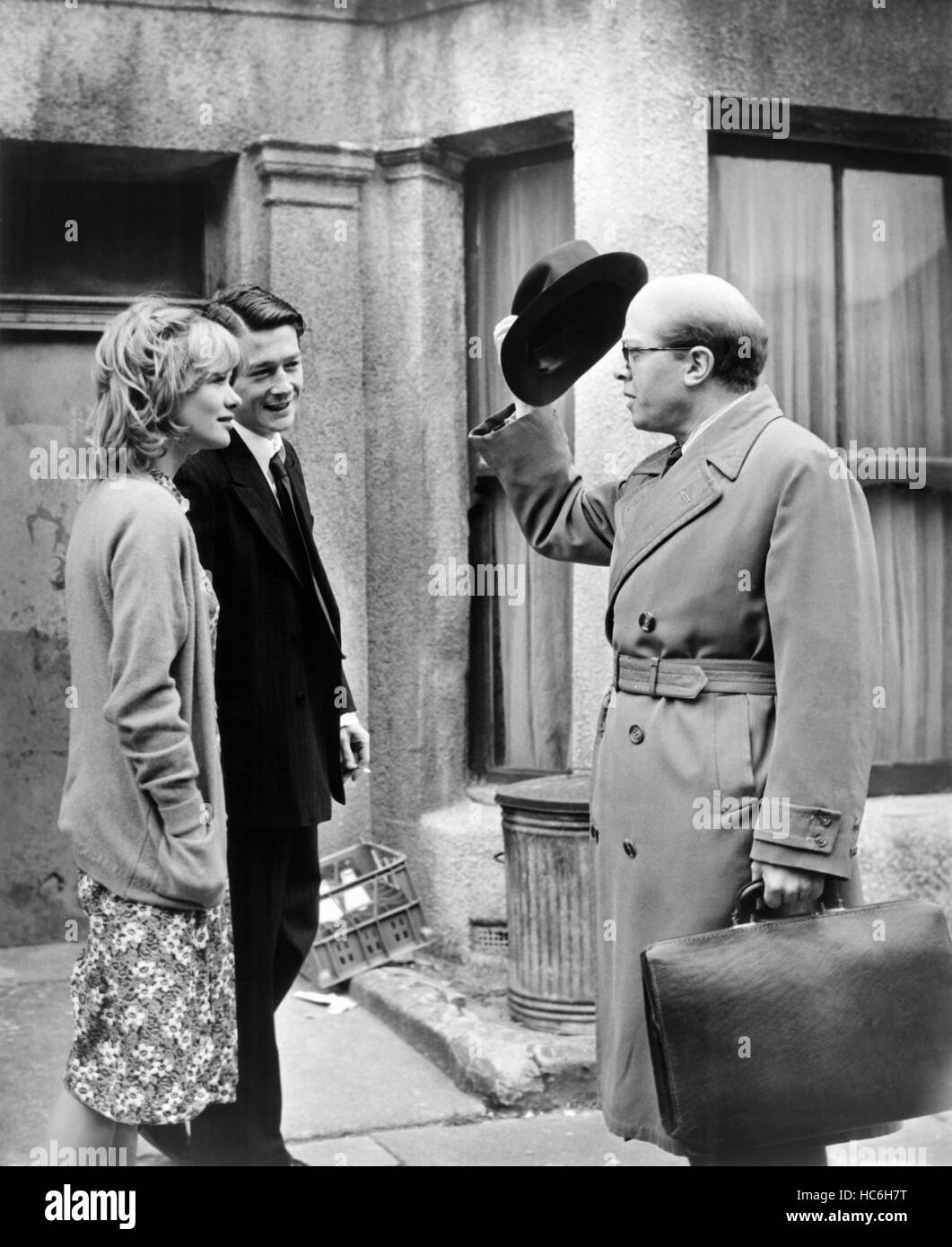 10 RILLINGTON PLACE, from left, Judy Geeson, John Hurt, Richard ...