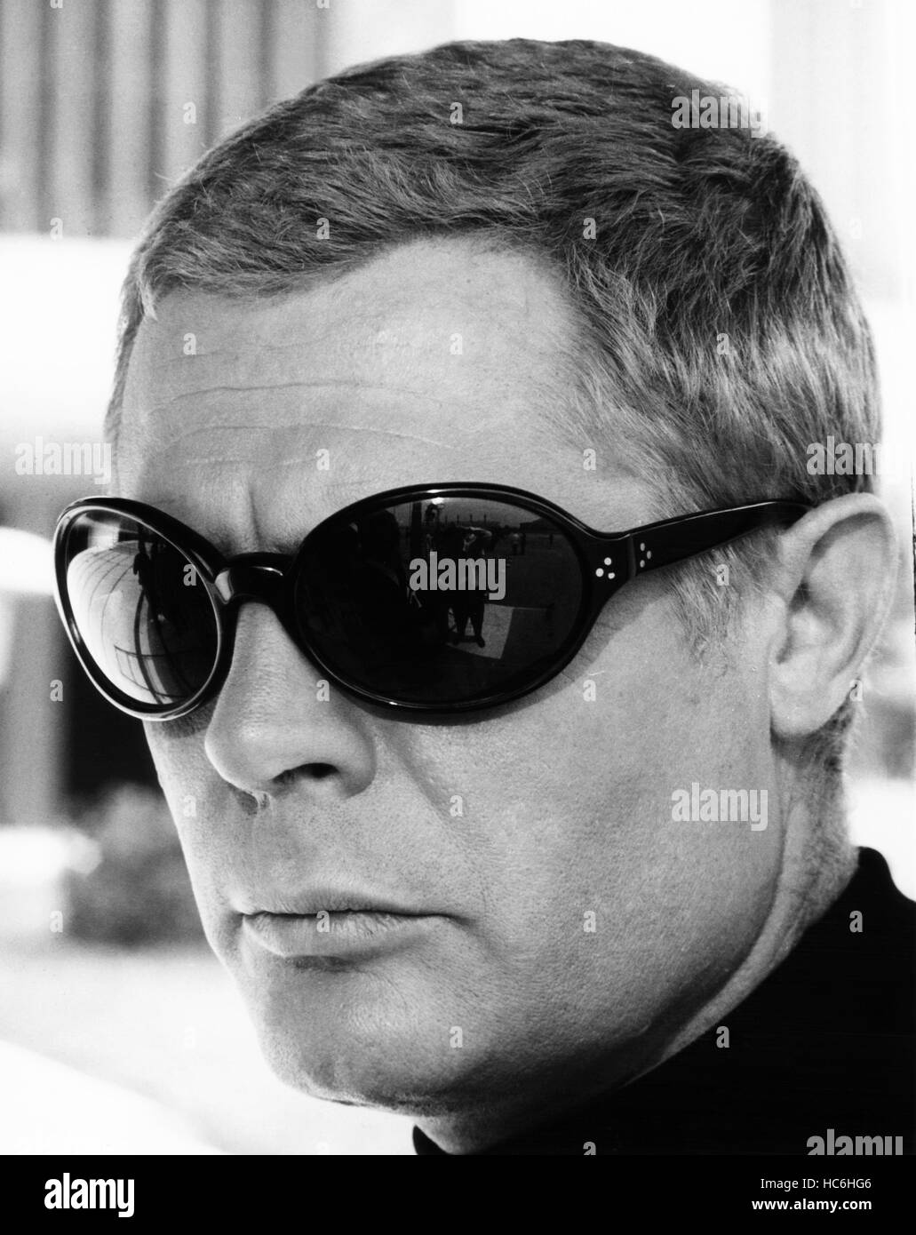 THE 10TH VICTIM, (aka THE TENTH VICTIM, aka LA DECIMA VITTIMA ...