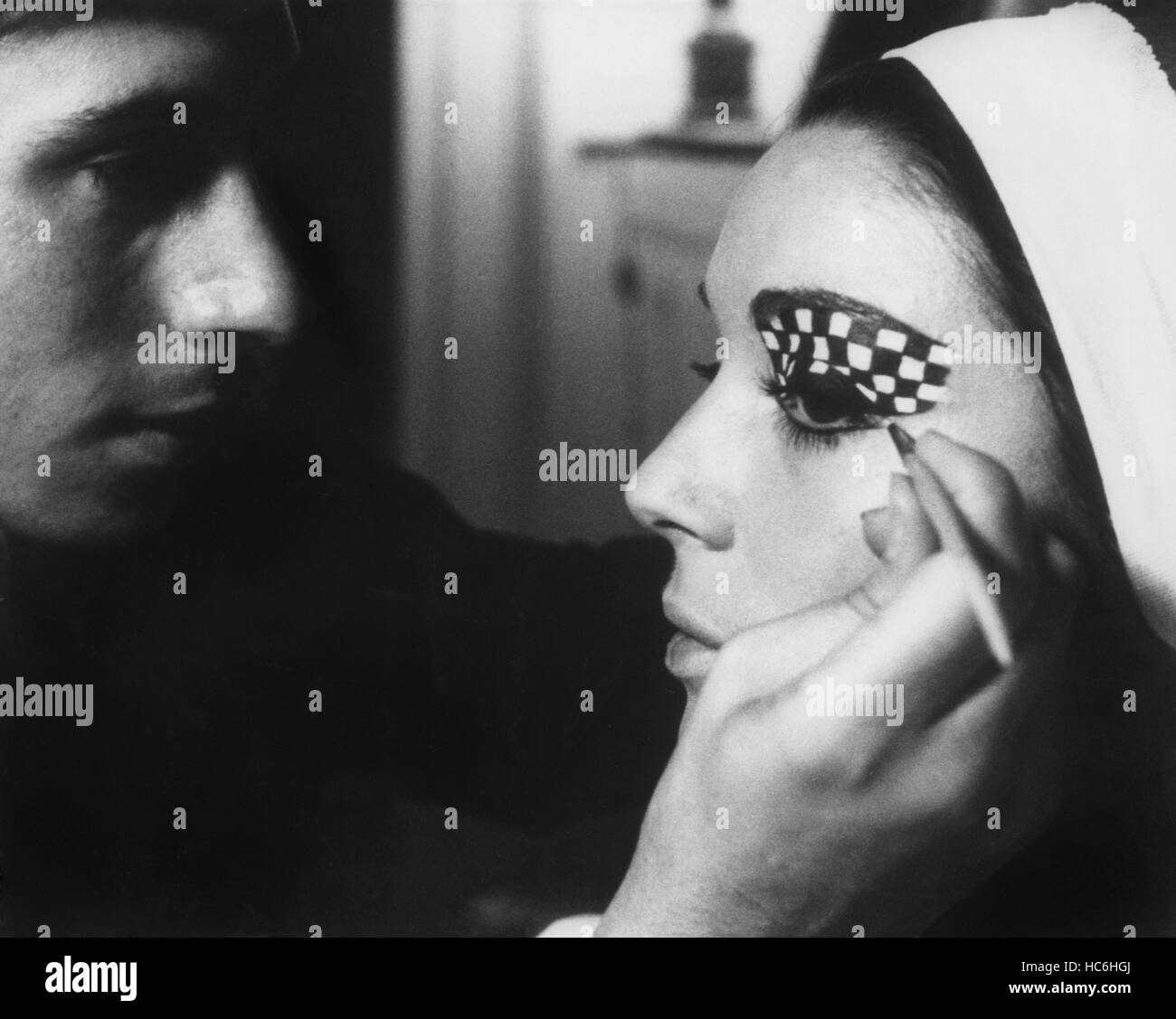 THE 10TH VICTIM, (aka THE TENTH VICTIM, aka LA DECIMA VITTIMA), Elsa ...