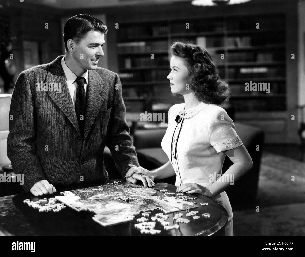 THAT HAGEN GIRL, Ronald Reagan, Shirley Temple, 1947 Stock Photo - Alamy