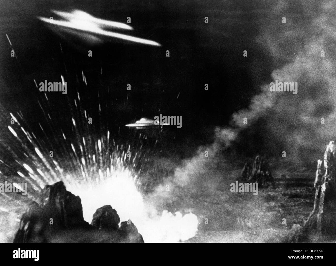 THIS ISLAND EARTH, 1955 Stock Photo - Alamy