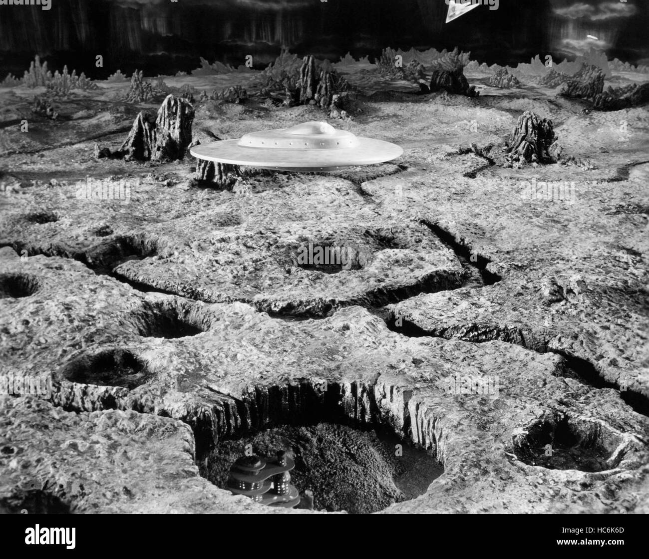 THIS ISLAND EARTH, 1955 Stock Photo - Alamy