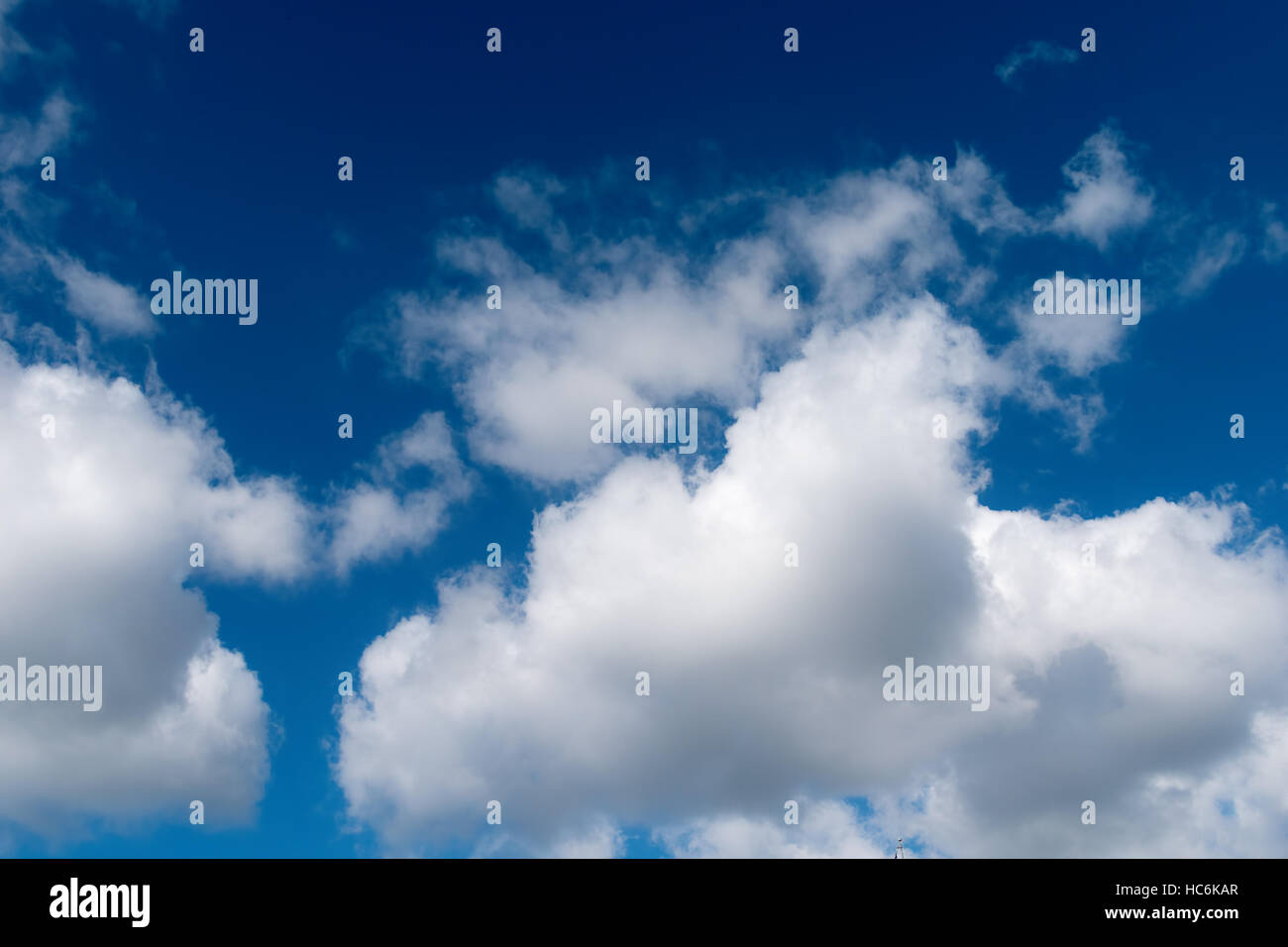 [blue sky] [white clouds] hi-res stock photography and images - Alamy