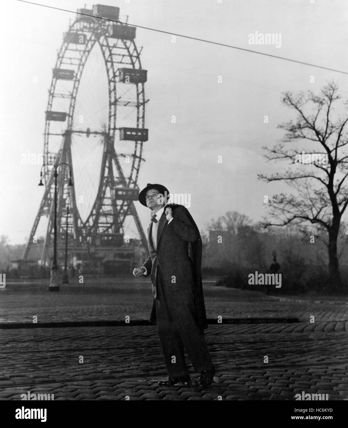 THE THIRD MAN, Joseph Cotten, 1949 Stock Photo - Alamy