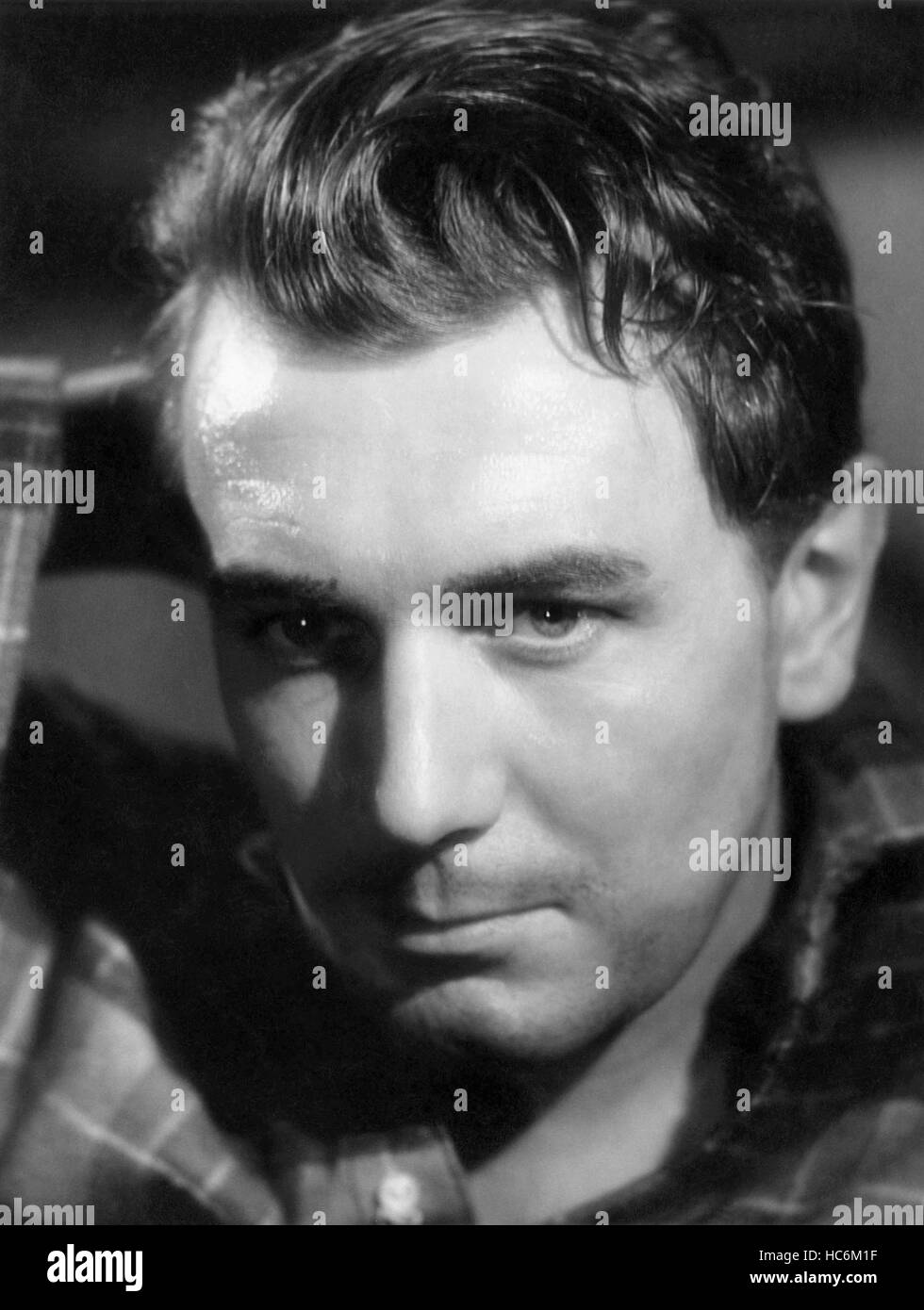 THUNDER ROCK, Michael Redgrave, 1942 Stock Photo - Alamy