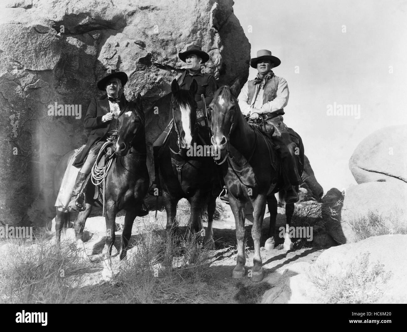 THREE ROGUES, (aka NOT EXACTLY GENTLEMEN), Lew Cody, Victor McLaglen ...