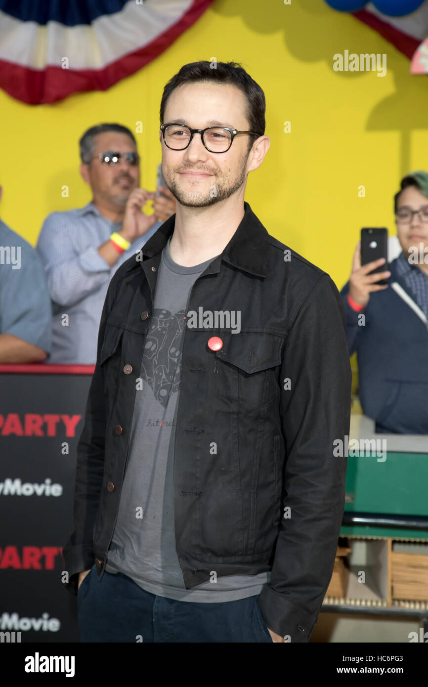 Joseph Gordon-Levitt attending the Los Angeles premiere of Sony's ...