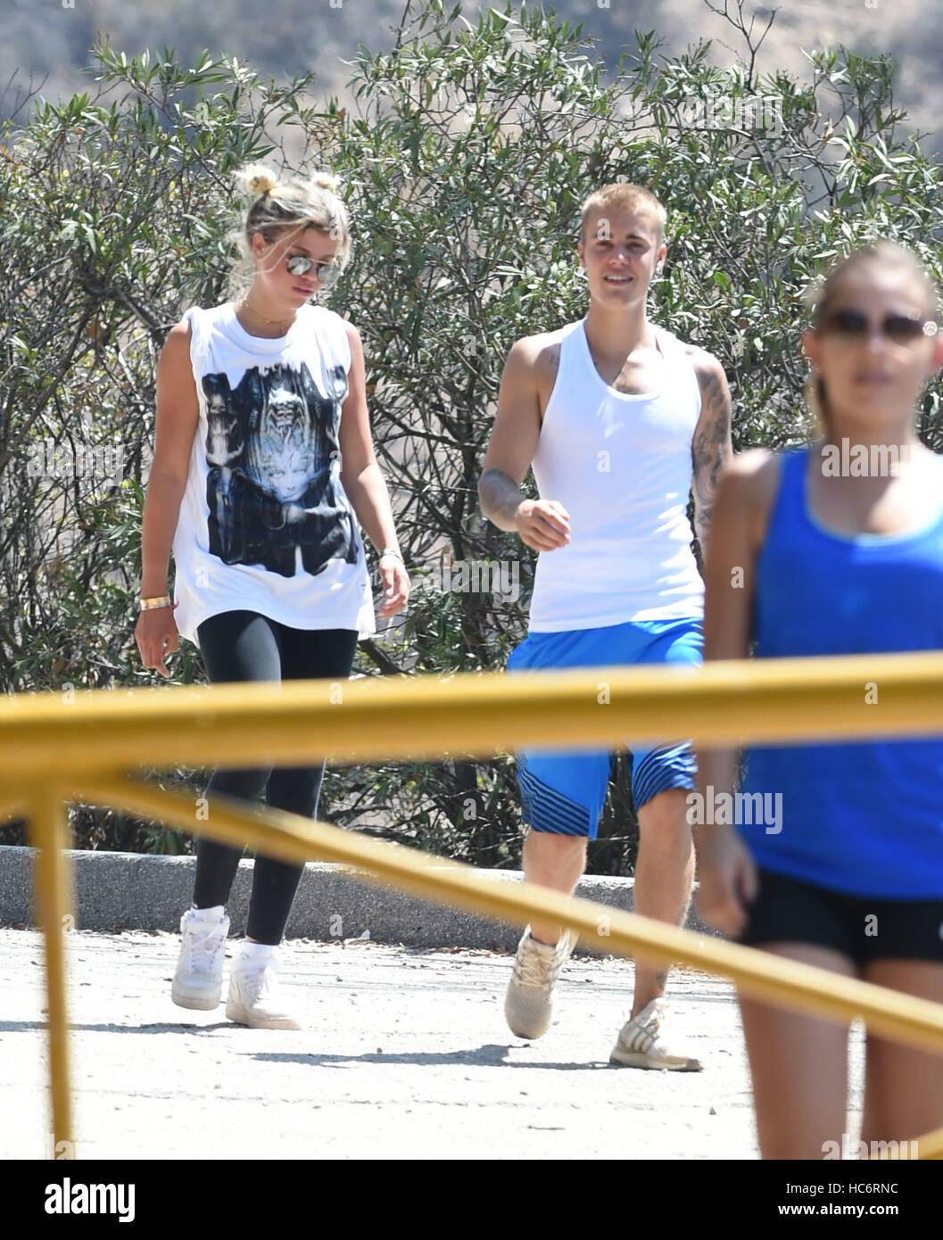 Justin Bieber and Sofia Richie go for a hike together at Hollywood Lake ...