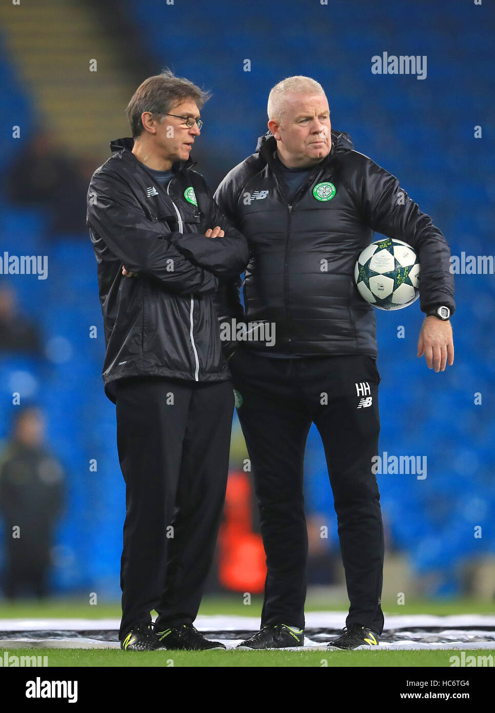 Celtic Kit Controller Hugh Hoolihan Stock Photo - Alamy