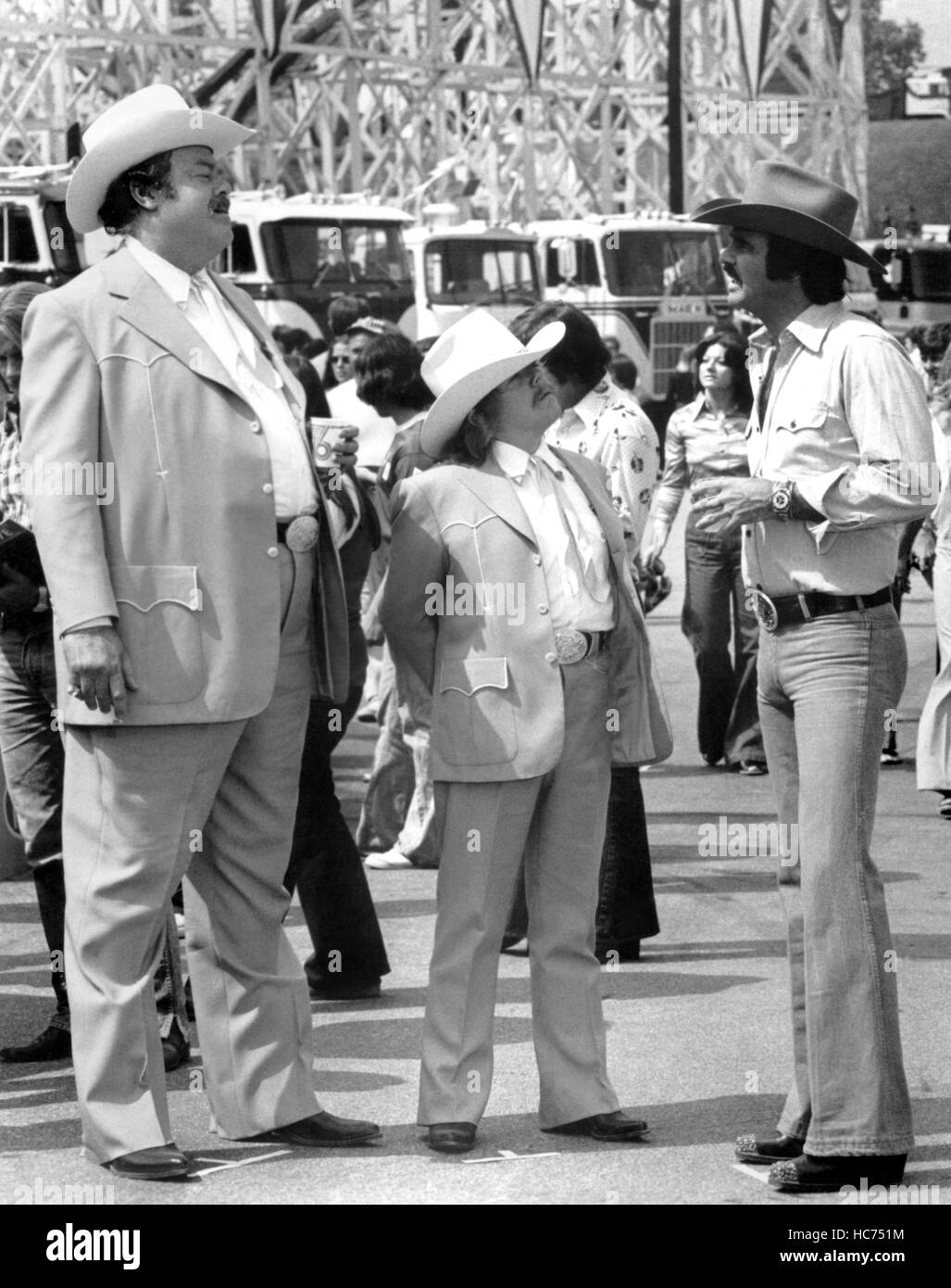 SMOKEY AND THE BANDIT, Pat McCormick, Paul Williams, Burt Reynolds ...