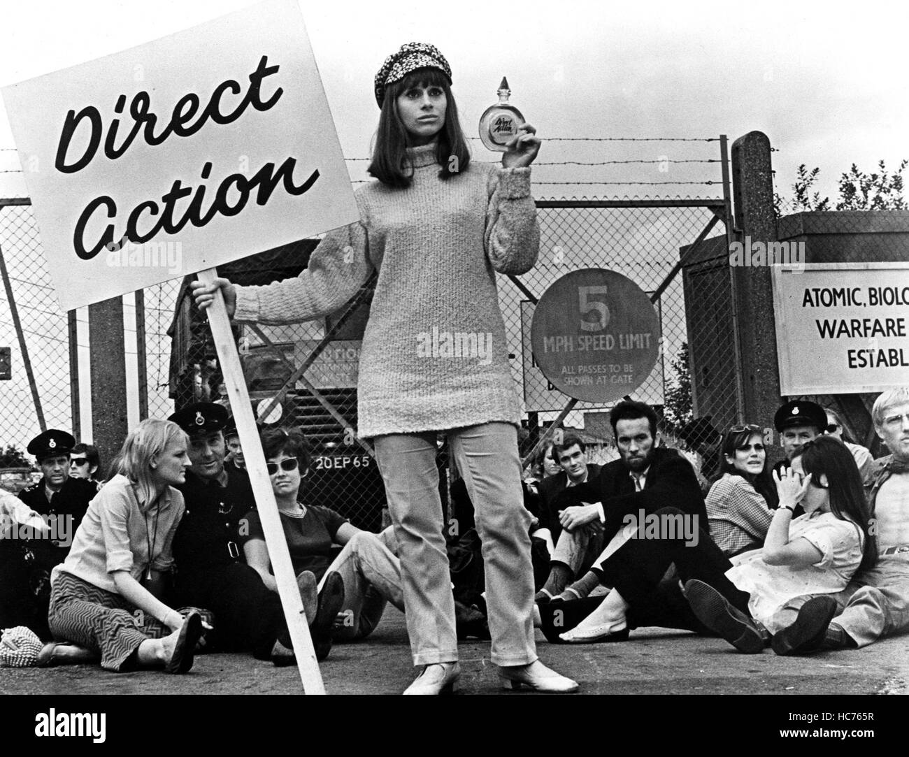 SMASHING TIME, Rita Tushingham, 1967 Stock Photo - Alamy