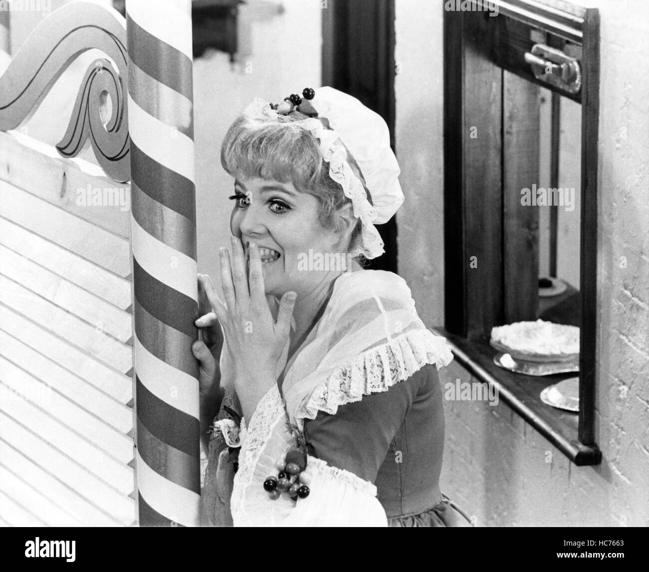 SMASHING TIME, Lynn Redgrave, 1967 Stock Photo - Alamy