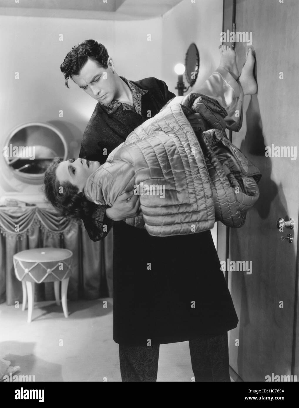 SMALL TOWN GIRL, from left: Janet Gaynor, Robert Taylor, 1936 Stock ...