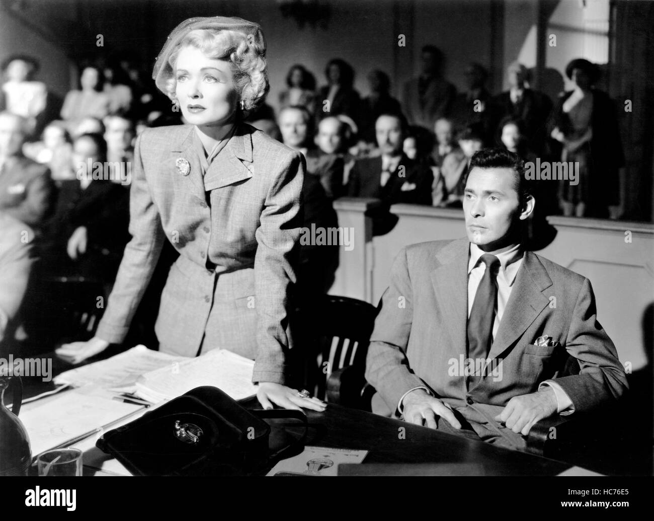 SMART WOMAN, from left, Constance Bennett, Barry Sullivan, 1948 Stock ...