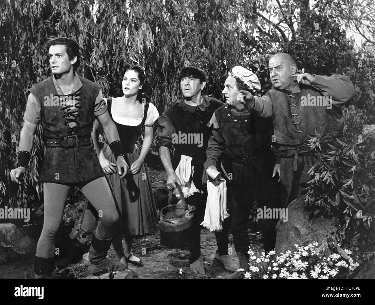 SNOW WHITE AND THE THREE STOOGES, Edson Sroll, Carol Heiss, Moe Howard ...