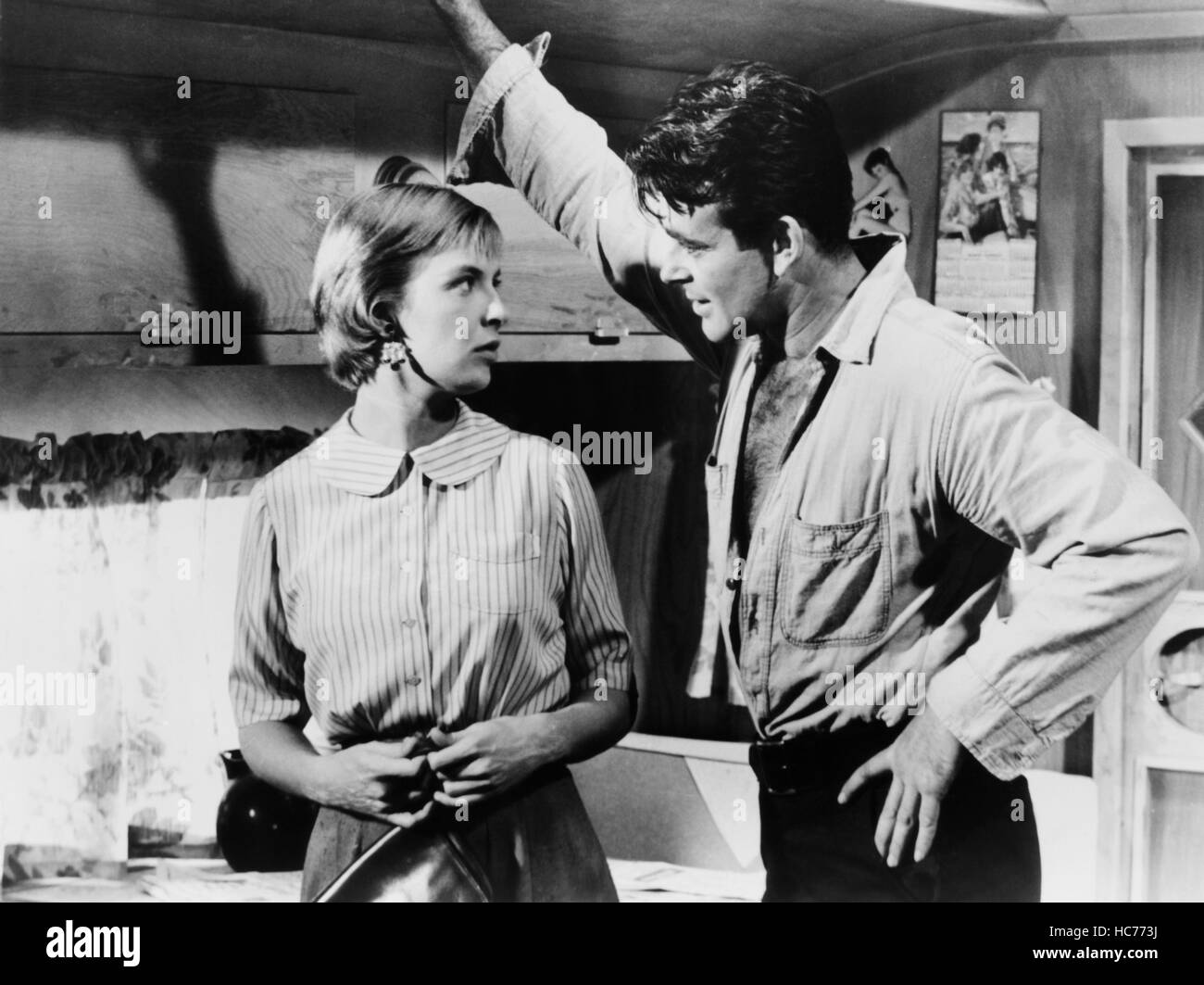 THE SOUND AND THE FURY, from left, Joanne Woodward, Stuart Whitman ...