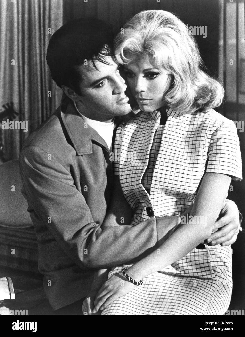 SPEEDWAY, Elvis Presley, Nancy Sinatra, 1968 Stock Photo - Alamy