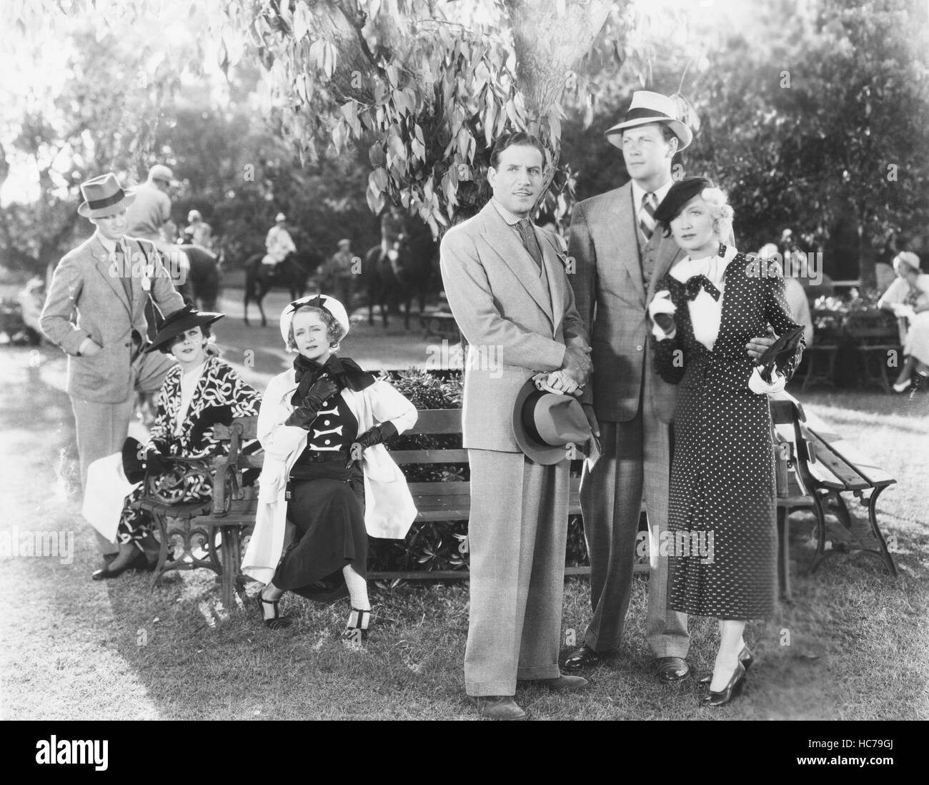 SPLENDOR, from left: David Niven, Katharine Alexander, Billie Burke ...