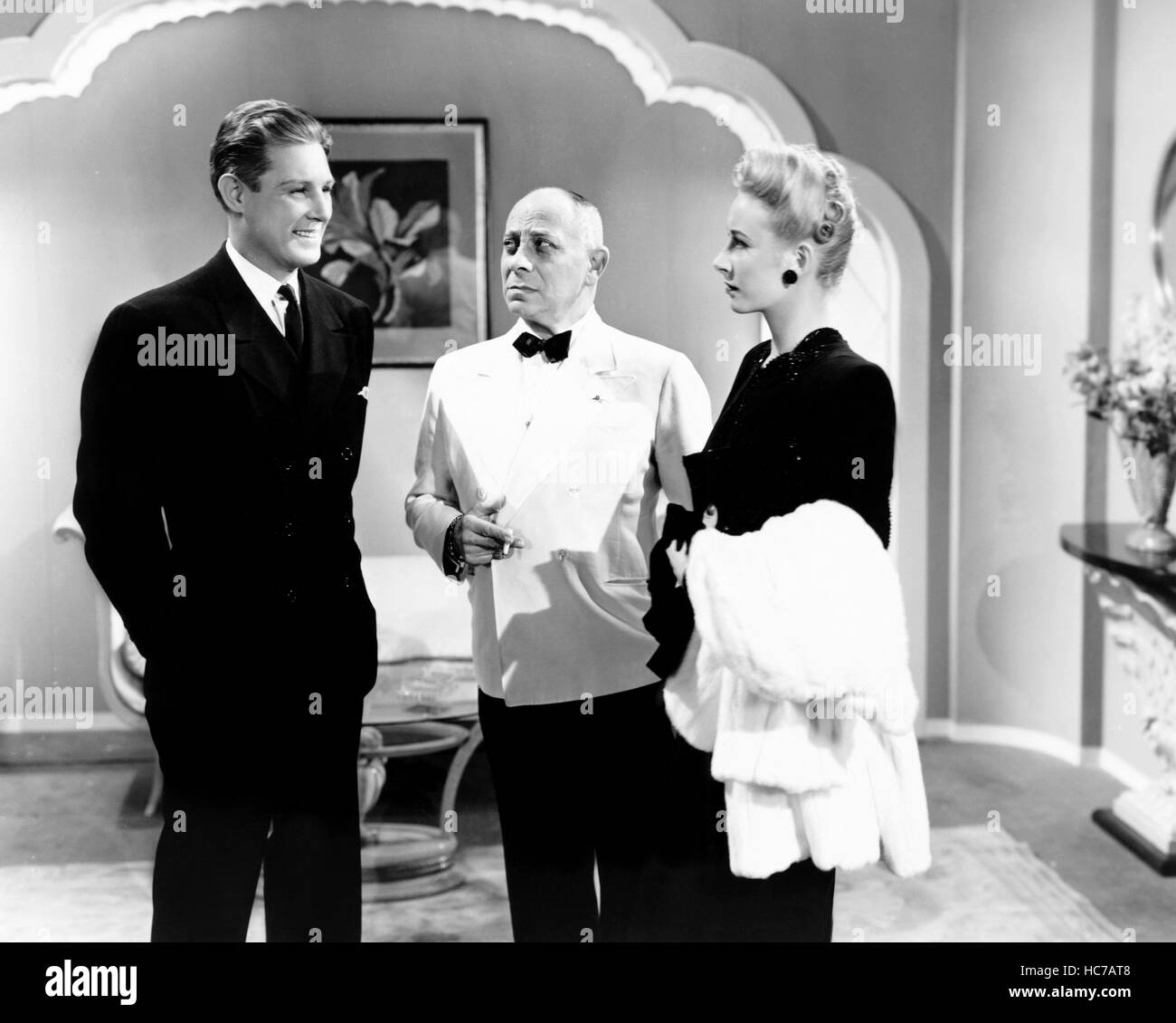 STORM OVER LISBON, (aka INSIDE THE UNDERWORLD), from left, Robert ...
