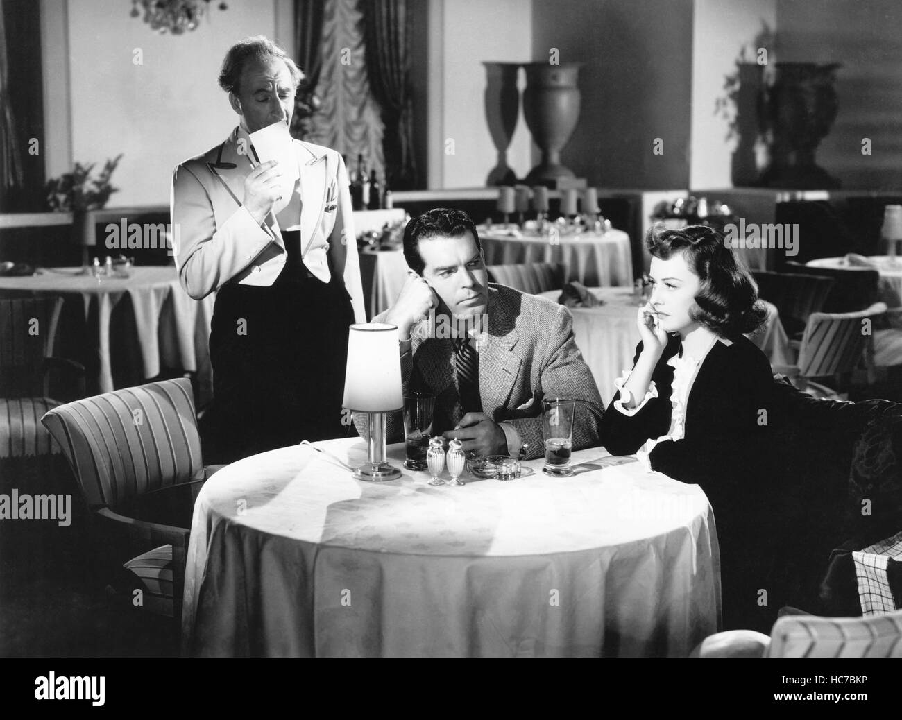 STANDING ROOM ONLY, from left: Sig Arno, Fred MacMurray, Paulette ...