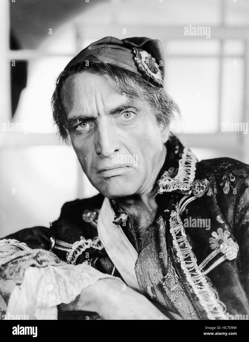 A TALE OF TWO CITIES, Fritz Leiber, 1935 Stock Photo - Alamy