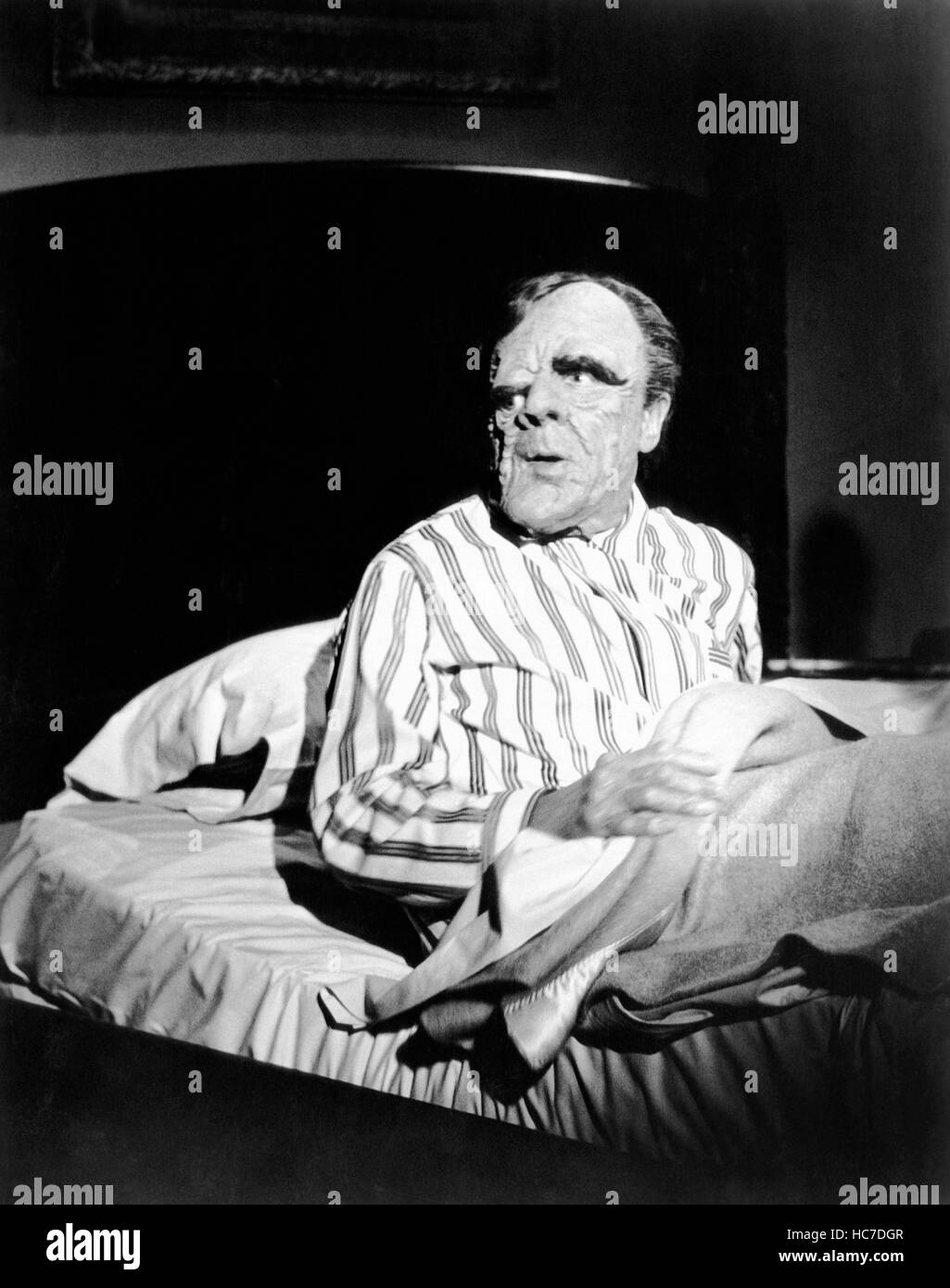 TARANTULA, Leo G. Carroll, 1955 Stock Photo - Alamy