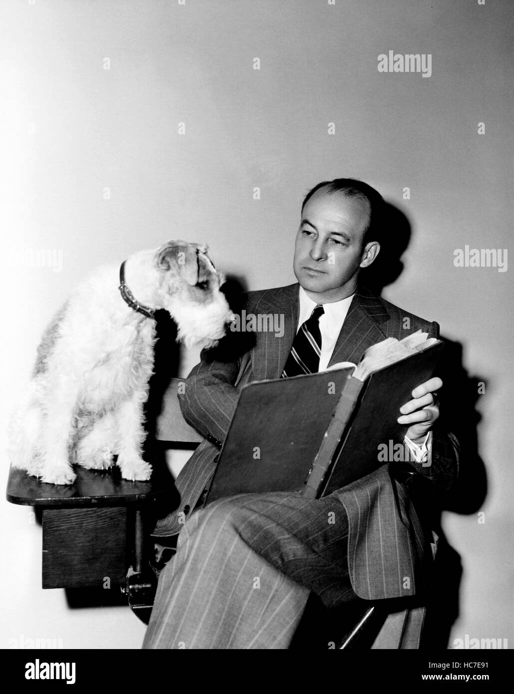 THE THIN MAN GOES HOME, Asta studying the script with director Richard ...