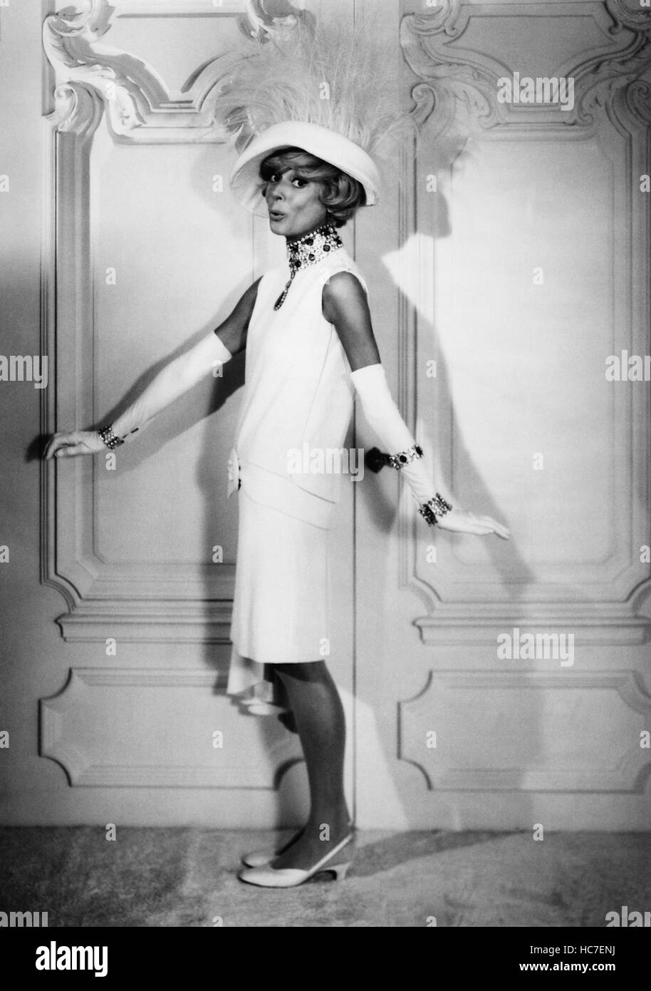 THOROUGHLY MODERN MILLIE, Carol Channing, in a costume by Jean Louis ...