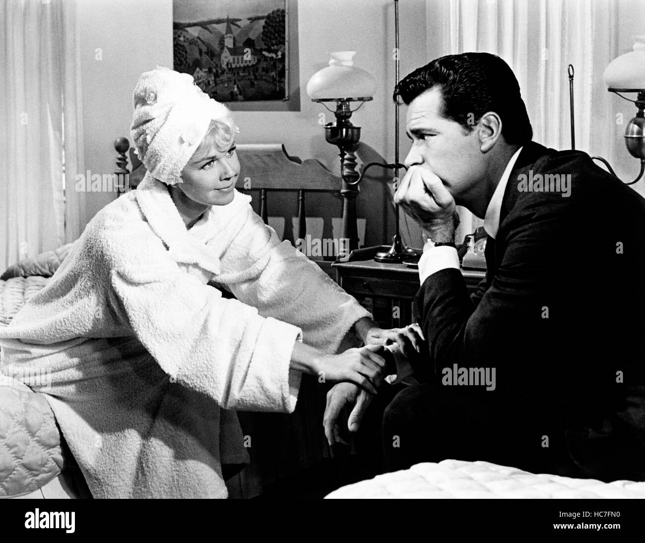 THE THRILL OF IT ALL, from left: Doris Day, James Garner, 1963 Stock ...
