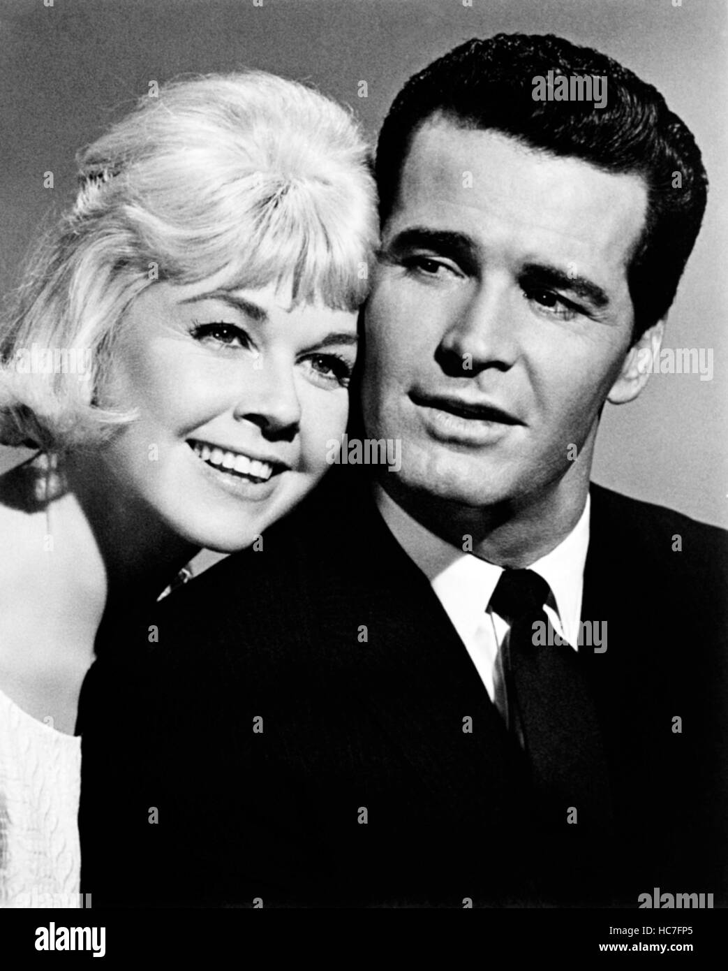 THE THRILL OF IT ALL, from left: Doris Day, James Garner, 1963 Stock ...