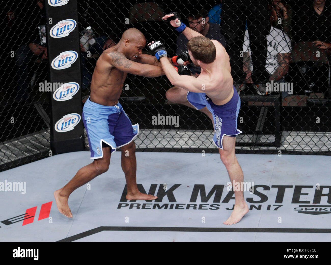 Marcus Brimage, left, fights Stephen Bass at The Ultimate Fighter 14 ...