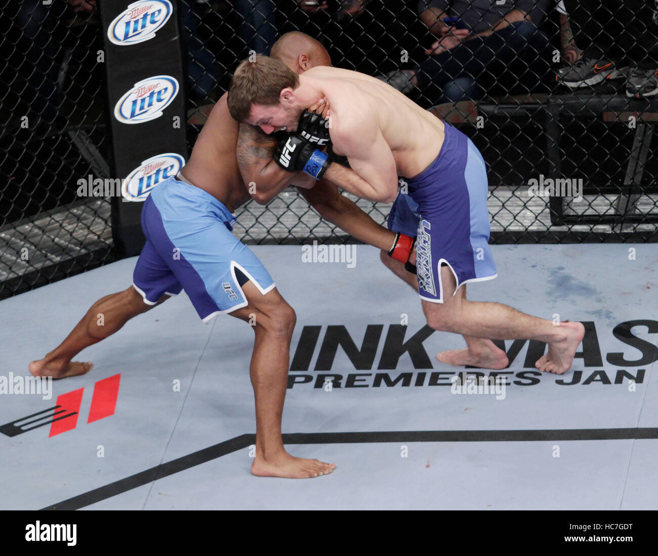 Marcus Brimage, left, fights Stephen Bass at The Ultimate Fighter 14 ...