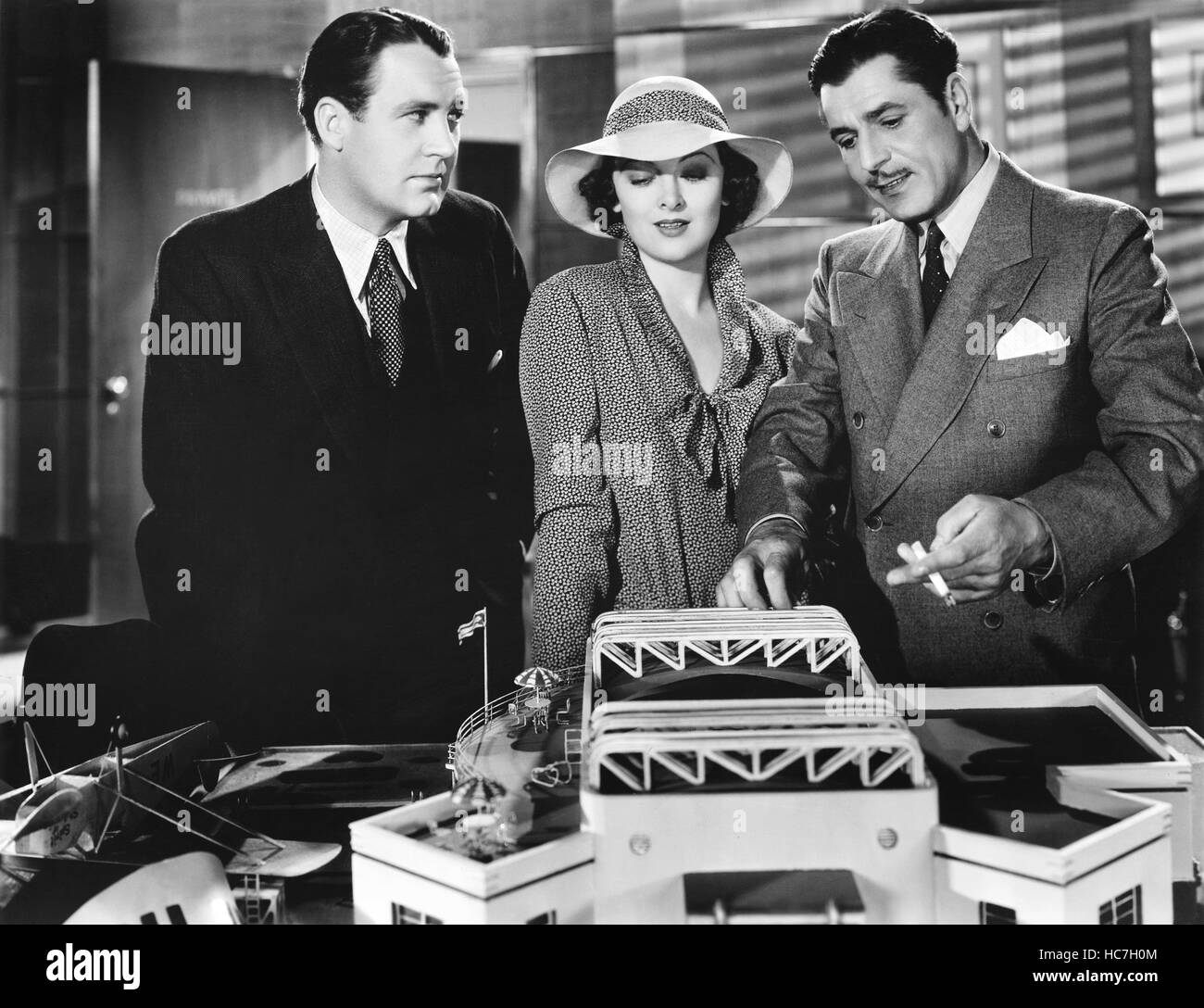 TO MARY - WITH LOVE, from left: Ian Hunter, Myrna Loy, Warner Baxter ...