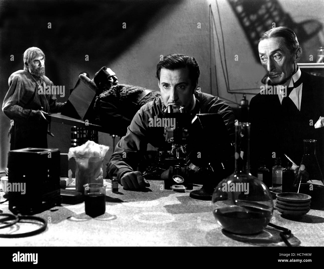 SON OF FRANKENSTEIN, Bela Lugosi, Boris Karloff, Basil Rathbone, Edgar ...