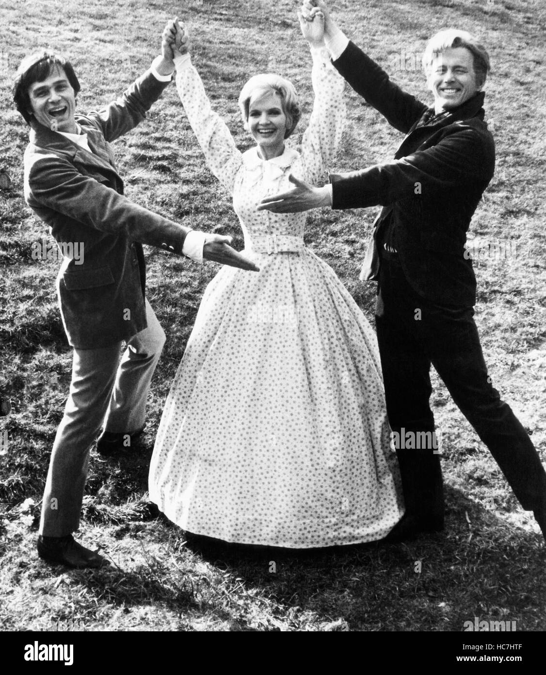 SONG OF NORWAY, Frank Porretta, Florence Henderson, Toralv Maurstad ...