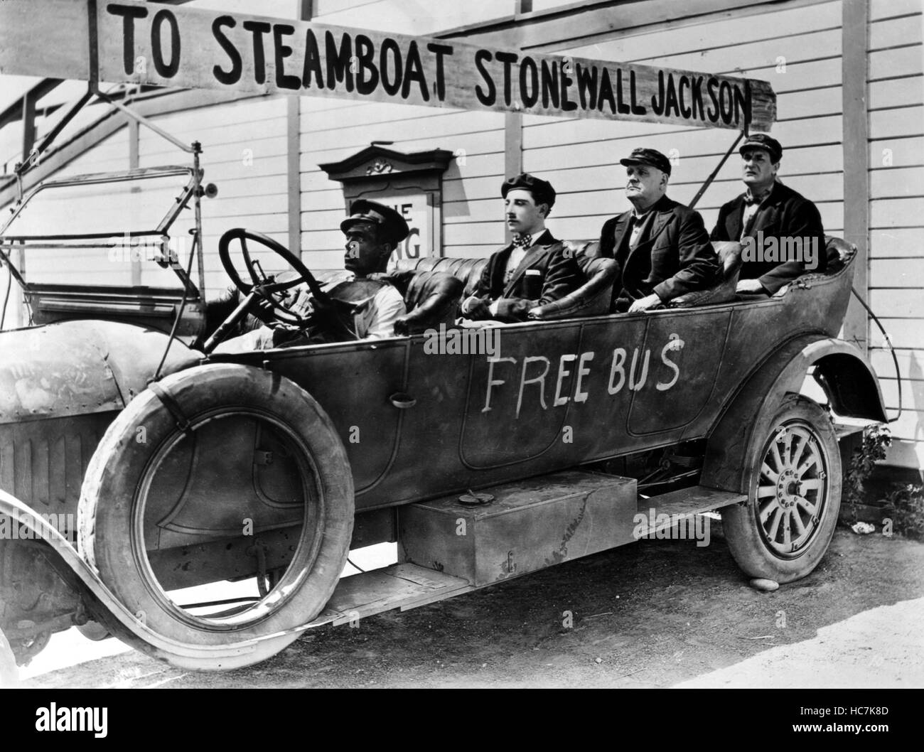 STEAMBOAT BILL, JR., Buster Keaton (c), Ernest Torrence (far right ...