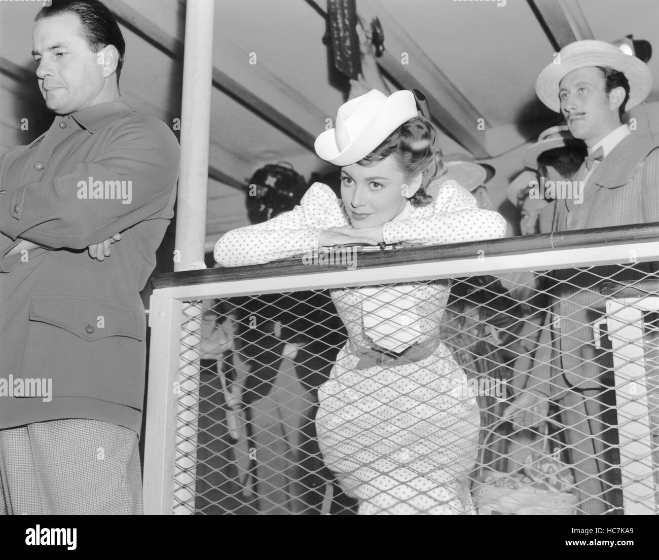 THE STRAWBERRY BLONDE, assistant director Russ Saunders, (far left ...