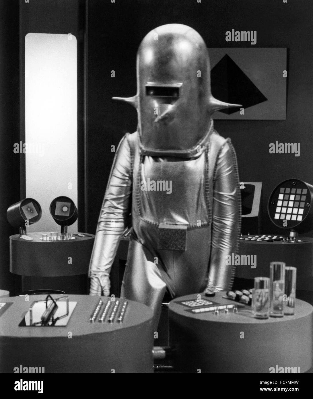 STARSHIP INVASION, (aka ALIEN ENCOUNTERS), 1977 Stock Photo - Alamy