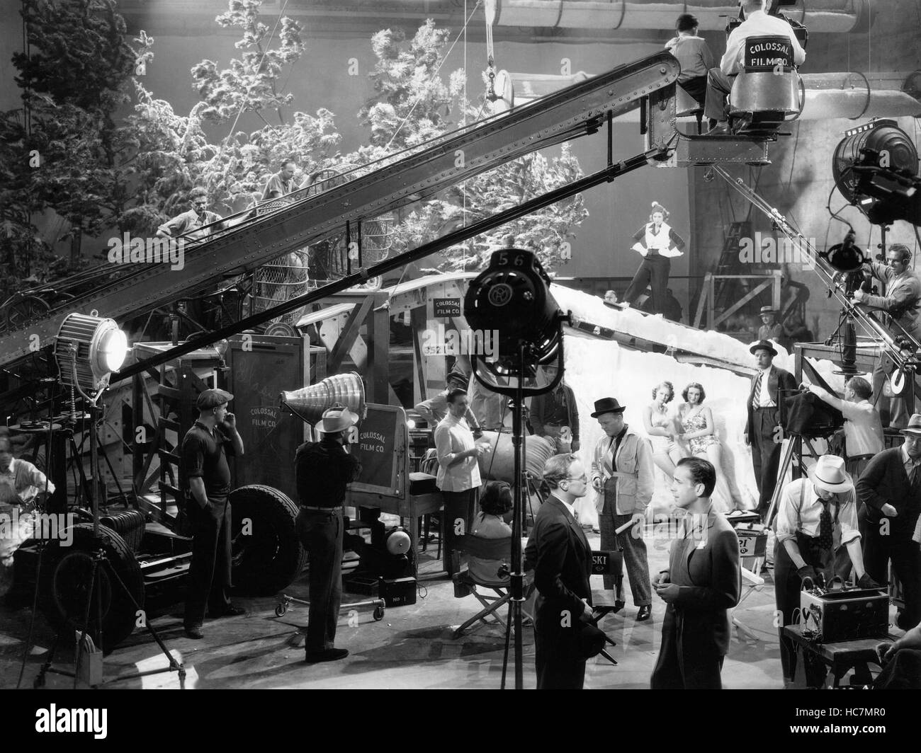 STAND-IN, Leslie Howard, Humphrey Bogart, (foreground), Joan Blondell ...